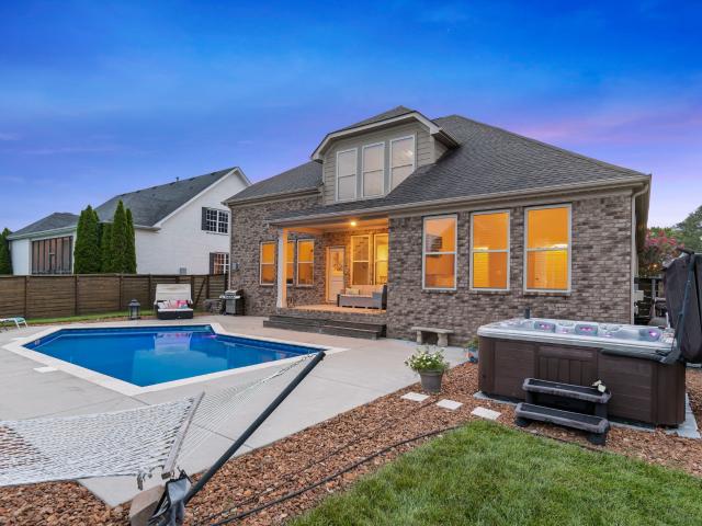 1023 Brixworth Dr