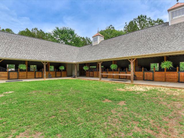1023 Clear Creek Court
