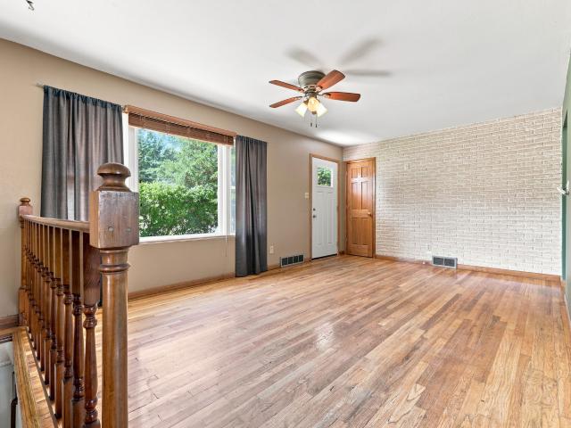 1023 County Line Road