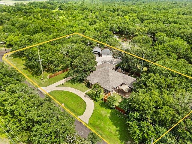 1023 County Road 3310, Greenville, TX 75402