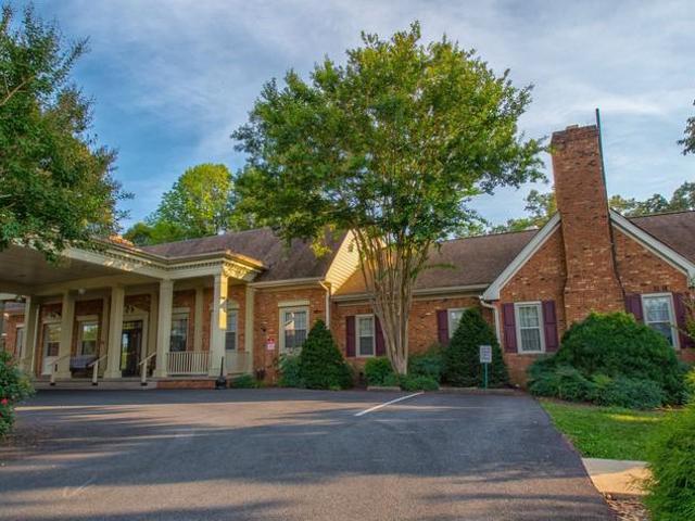 1023 Eastover Parkway