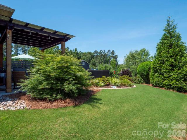 1023 Ellington Downs Way
