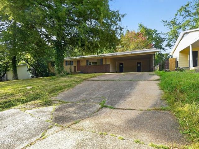 1023 Garden Park Dr, Jackson, MS 39204