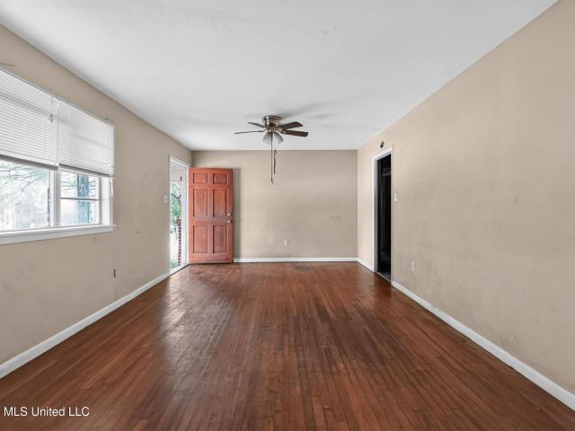 1023 Garden Park Drive