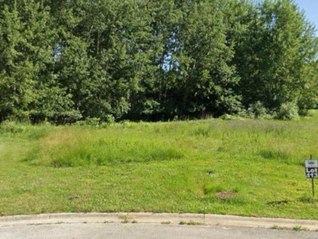 1023 Kensington Ct, Schererville, IN 46375