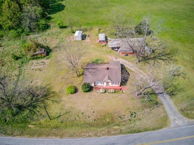 1023 Poplar St, Monroe, GA 30655
