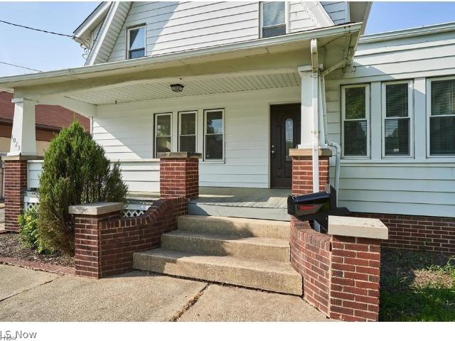 1023 Portage Trail