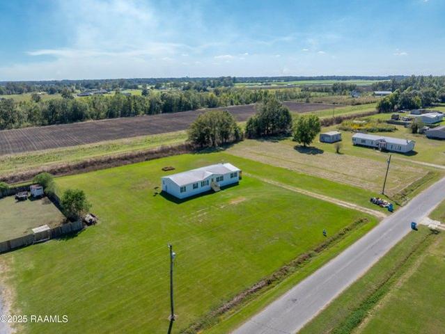 1023 Ragan Rd, Breaux Bridge, LA 70517