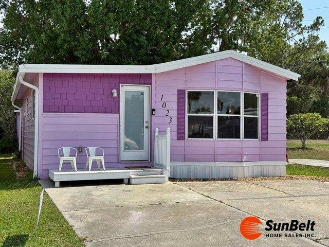 1023 Rainbow Cir, Eustis, FL 32726