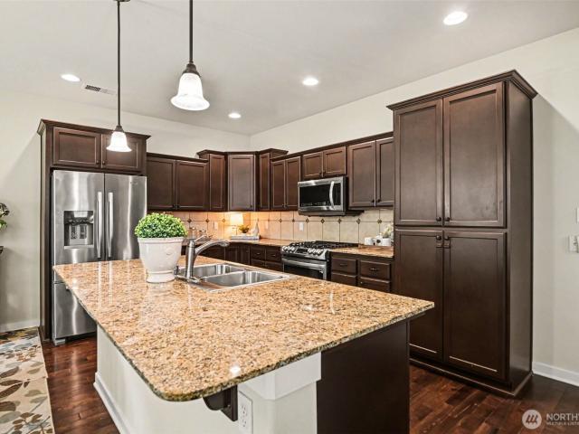 1023 th Dr SE, Lake Stevens, WA 98258 | MLS #2547