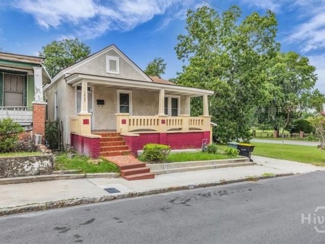 1023 W 37th St, Savannah, GA 31415