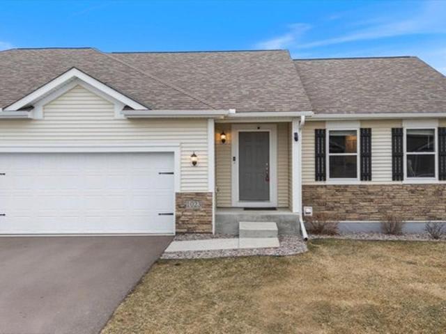 1023 White Tail Ln, Montrose, MN 55363