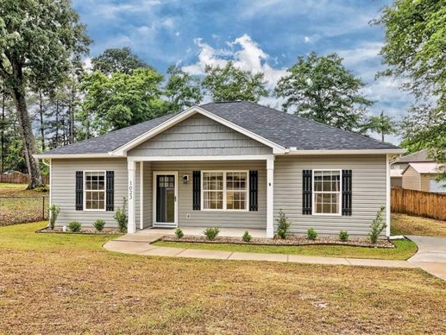 1023 Woodland Dr, West Columbia, SC 29169