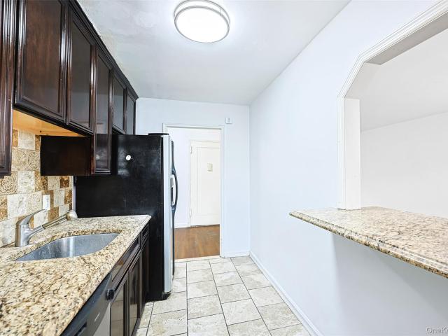 102 3 th Avenue B13