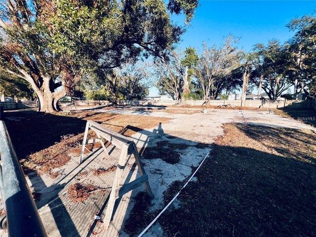 102 104 Domino Dr S, Ruskin, FL 33570