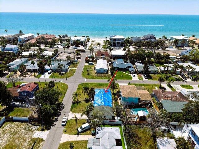 102 158th Ave, Redington Beach, FL 33708