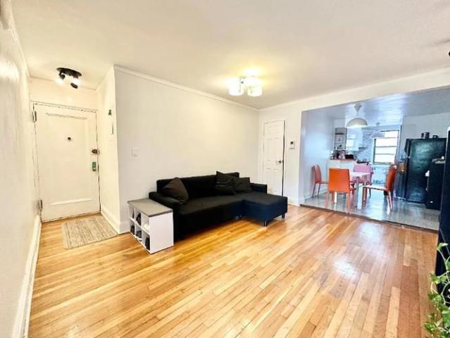 102 17 64th Rd #3E, New York, NY 11375