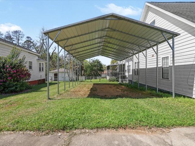 102 1st St, Havana, FL 32333 | MLS #397518