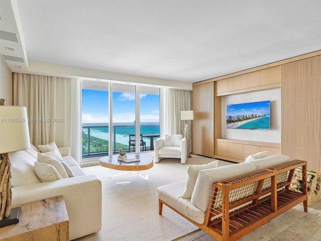 102 24th St Apt 1119, Miami Beach, FL 33139