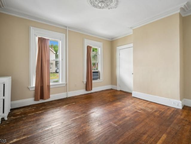 102 2nd St