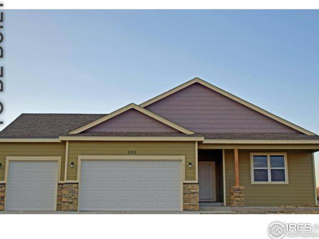 102 7 Ave, Wiggins, CO 80654