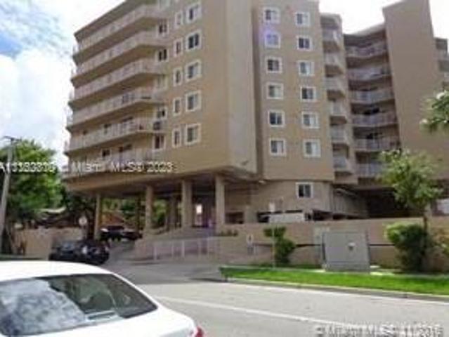 102 6th Ave SW #401, Miami, FL 33130