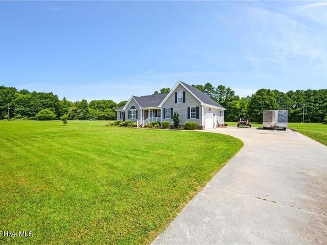 102 Country Meadows Drive