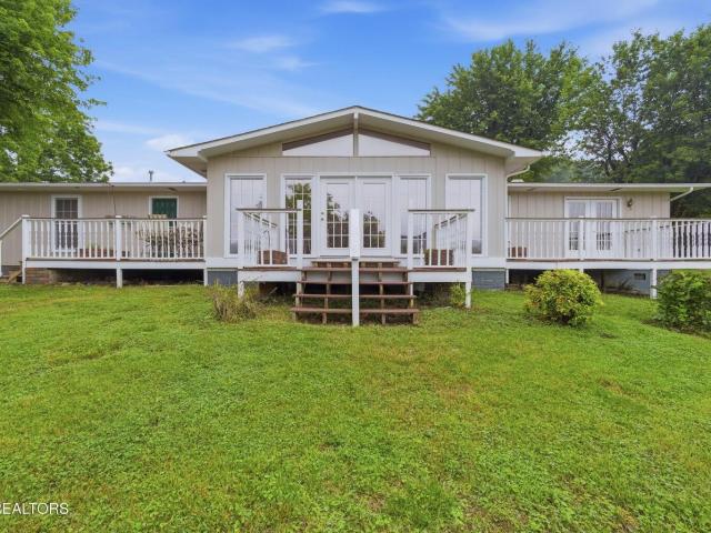 102 Coffey Circle
