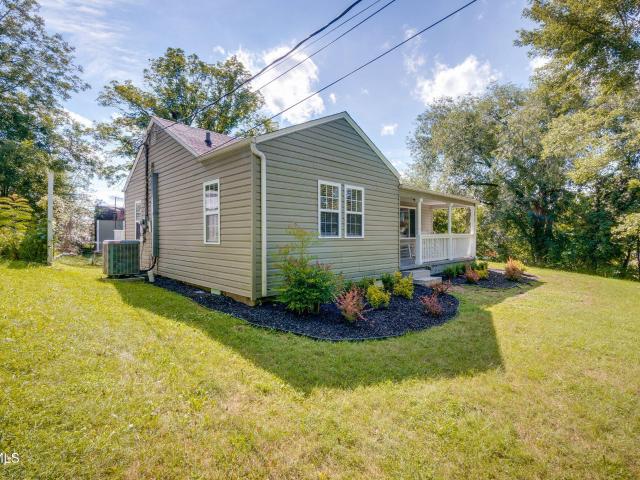 102 Coffey Street