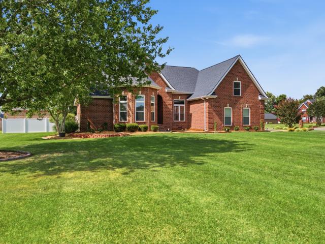 102 Copperas Ct