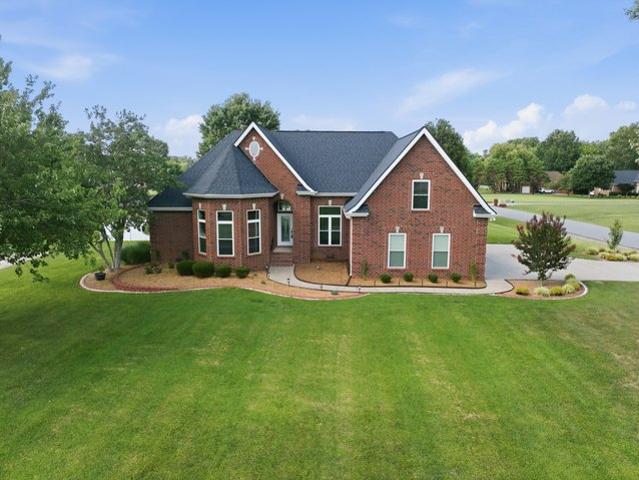 102 Copperas Ct, Murfreesboro, TN 37128