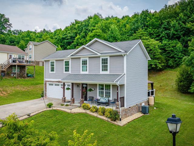 102 Carmack Drive
