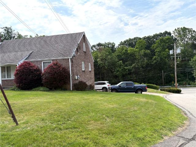 102 Carnold Dr