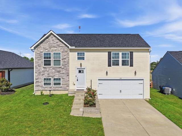 102 Churchill Dr, Williamstown, KY 41097