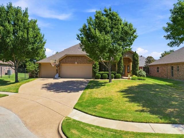 102 Chase Oaks Court