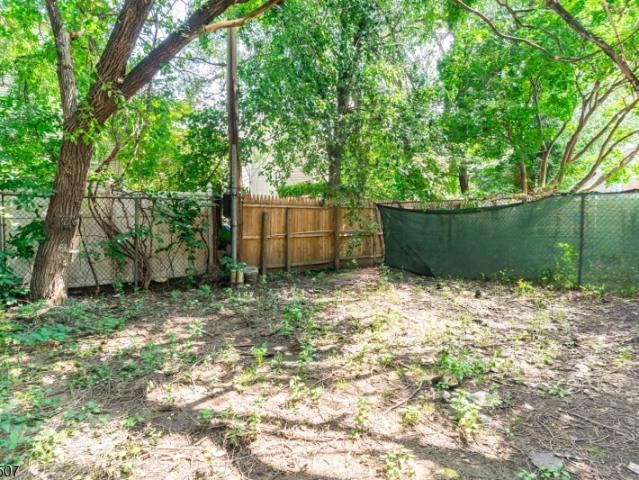 102 Claremont Ave