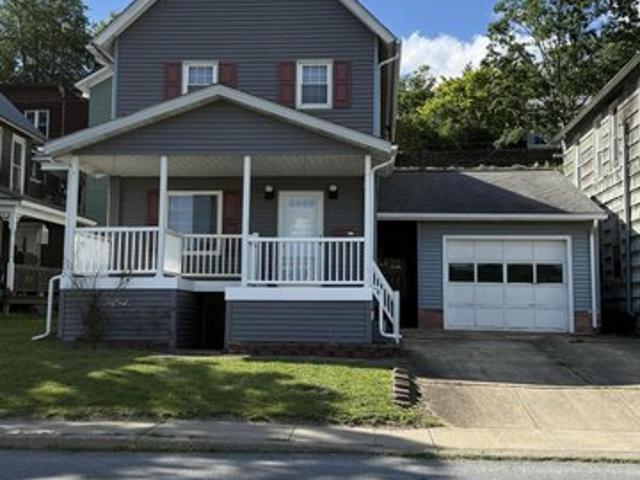 102 Clark St, Punxsutawney, PA 15767