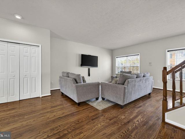 102 Clearwater Ct, Stafford, VA 22554 | MLS #VAST2047 | Compass