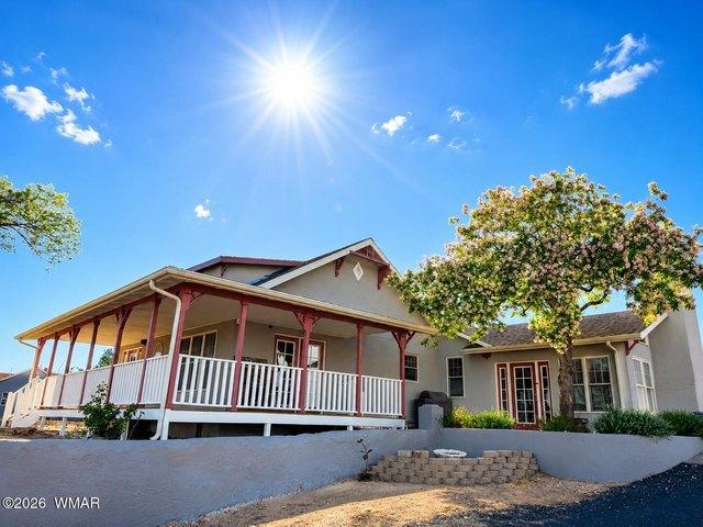 102 Crestview Rd, Holbrook, AZ 86025