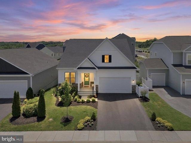 102 Crofton Ct, Stephenson, VA 22656