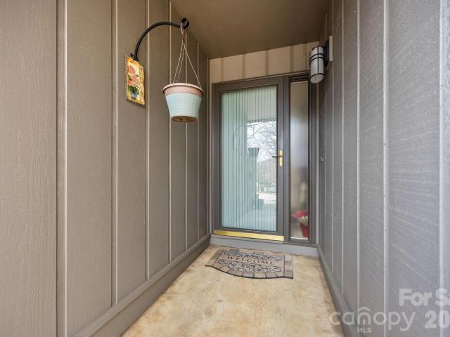 102 Crowfields Dr, Asheville, NC 28803 | MLS #4352