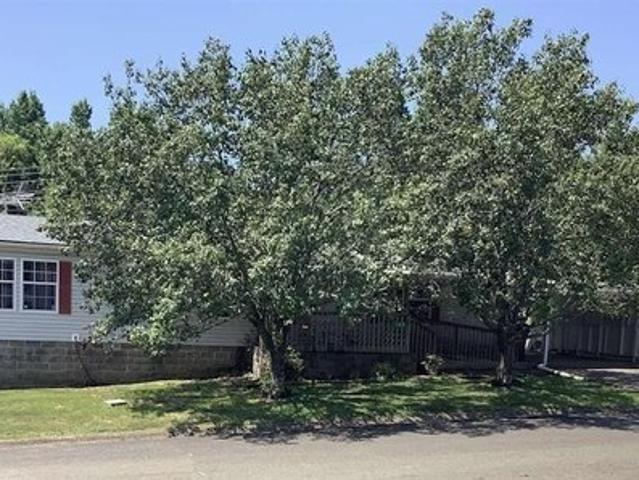 102 Amy Dr, Hot Springs, AR 71913