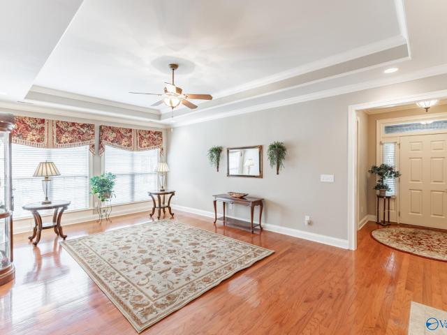 102 Abbott Lane