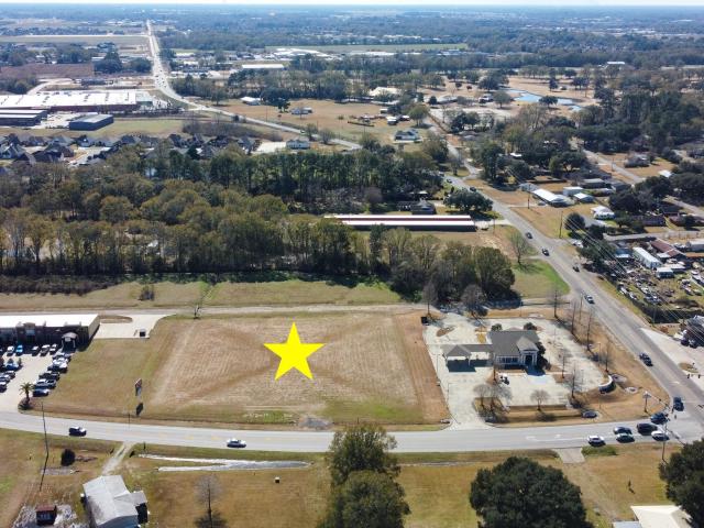 102 Albertson Pkwy, Broussard, LA 70518 | MLS #2600000 | Compass