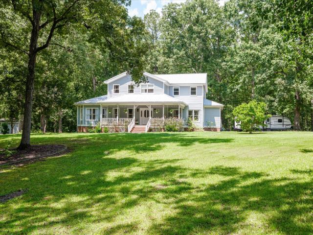 102 Arden Rd