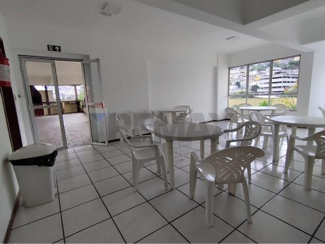 102 Área Útil Apartamento Alugar, 2 Dormitórios localizado em Centro, Juiz de Fora, Minas Gerais, 36016903 | Brasil