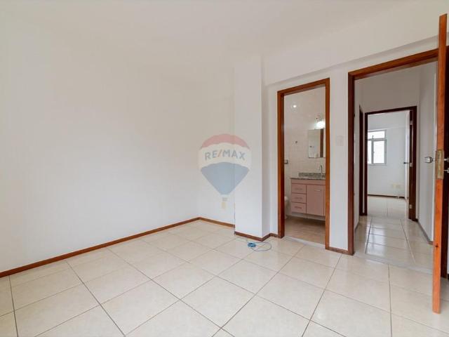 102 Área Útil Apartamento Alugar, 3 Dormitórios localizado em Rua Barão de Cataguases, 420 Santa Helena Santa Helena, Juiz de Fora, Minas Gerais, 36015370 | Brasil