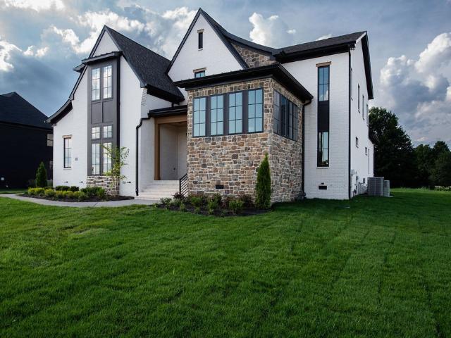 102 Autumn Breeze Dr, Mount Juliet, TN 37122 | MLS #3118