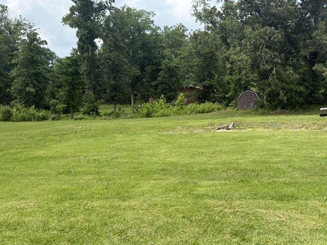 102 Autumn Ln, Gilbertsville, KY 42044