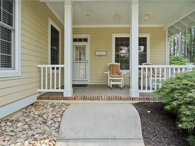 102 Bowline Ct, Salem, SC 29676